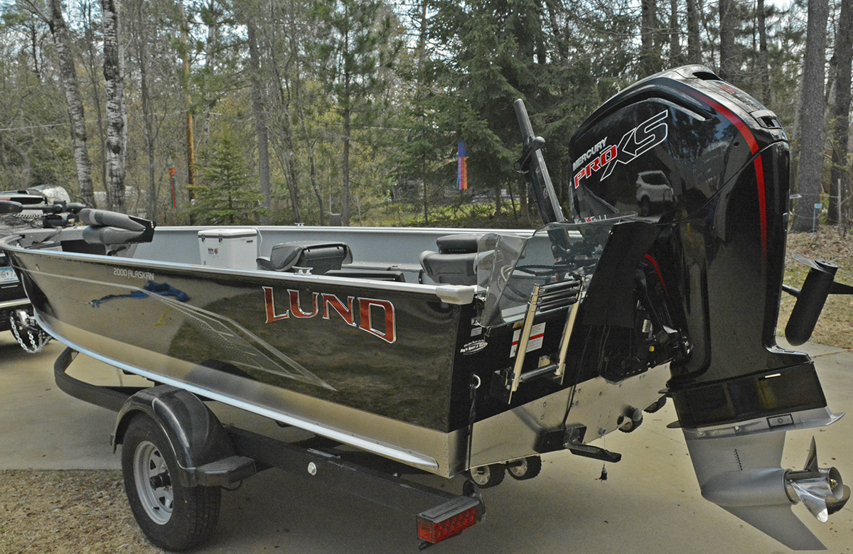 Lund Alaskan Mercury Pro XS Tiller For Sale